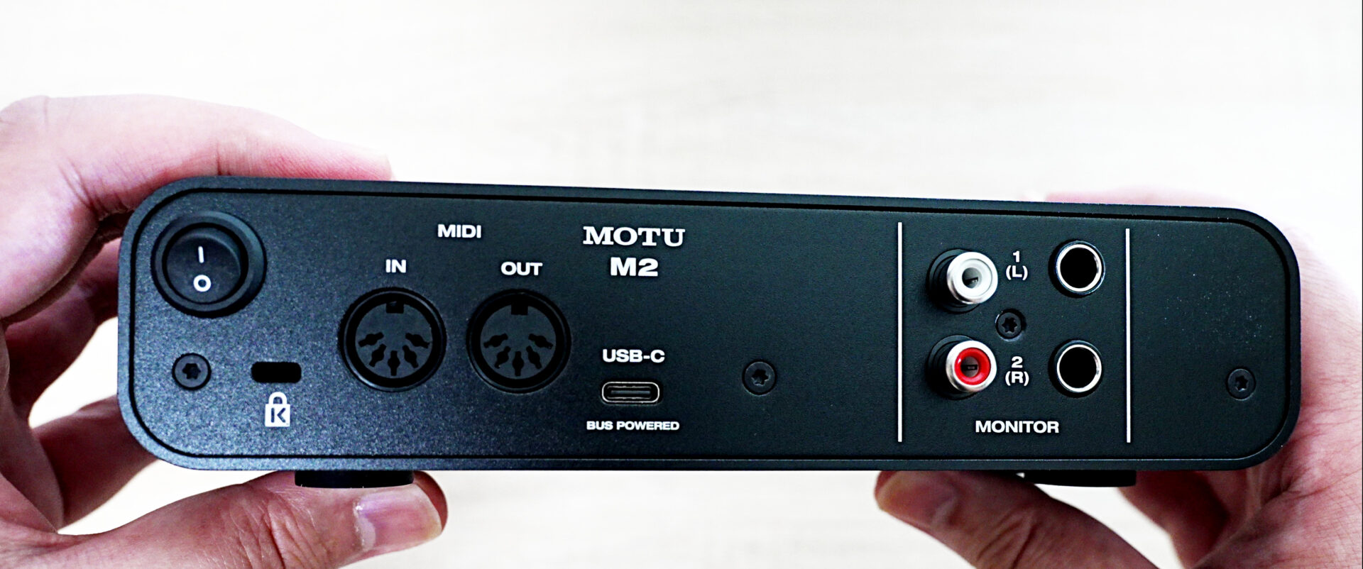 ゲーム実況や配信にオーディオインターフェースいらない?motu m2が聴き専含め最高