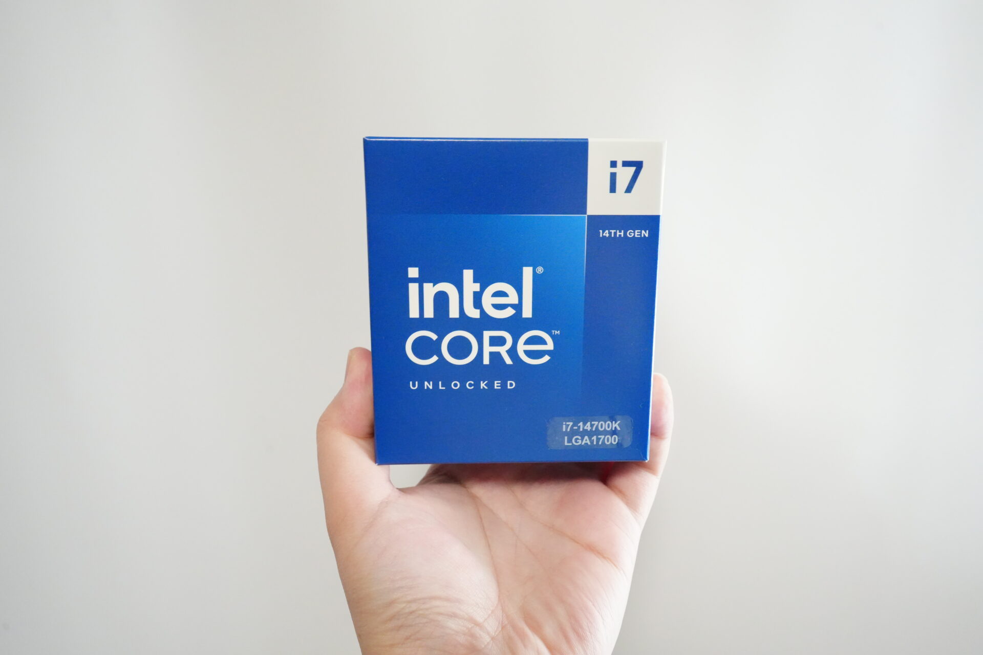 intel14世代13世代CPU性能の違いを比較。15世代待つべきか